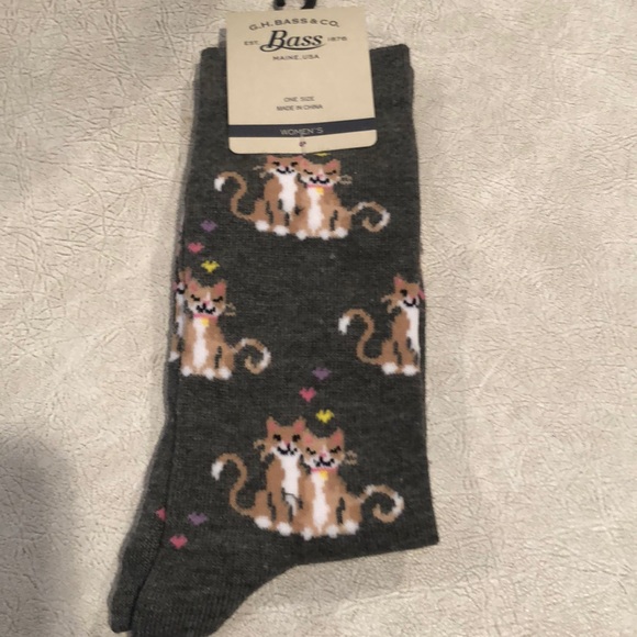 Bass | Accessories | Bass Grey Cat Socks Nwt One Size | Poshmark